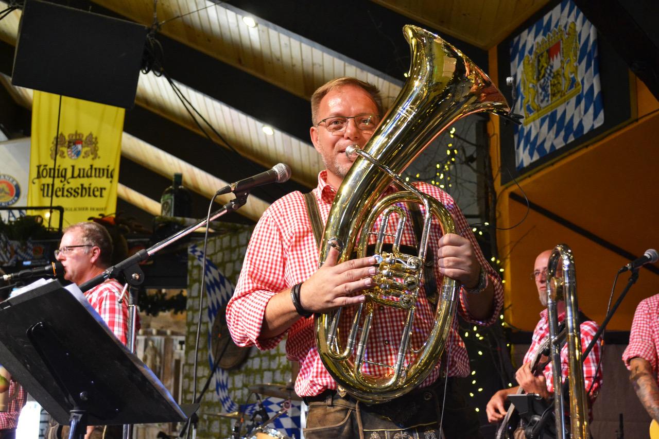 Big Bear Lake Oktoberfest Welcomes the Return of a Band from Germany ...