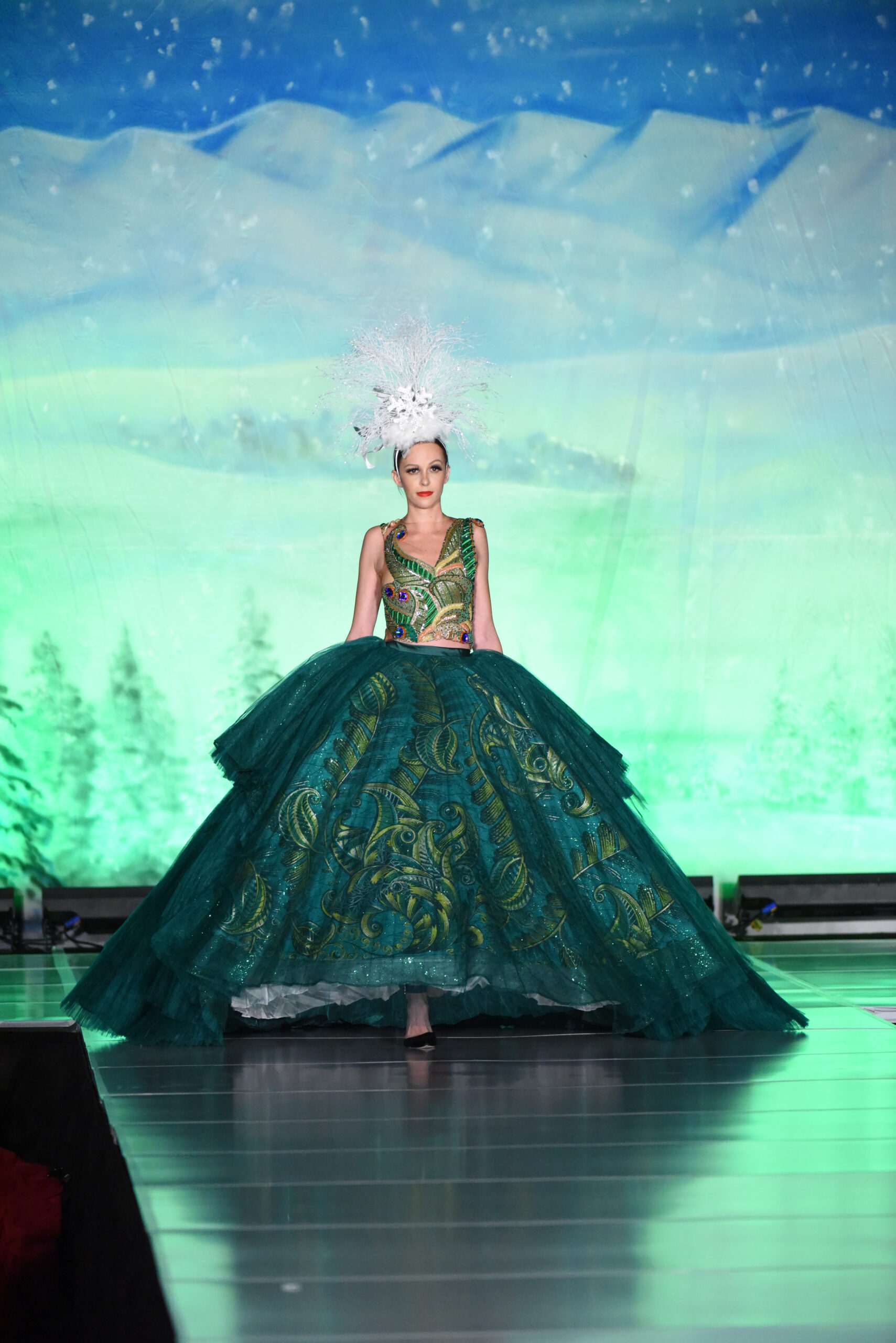 Winter Wonderland Fashion Show & Luncheon - Presidio Sentinel ...